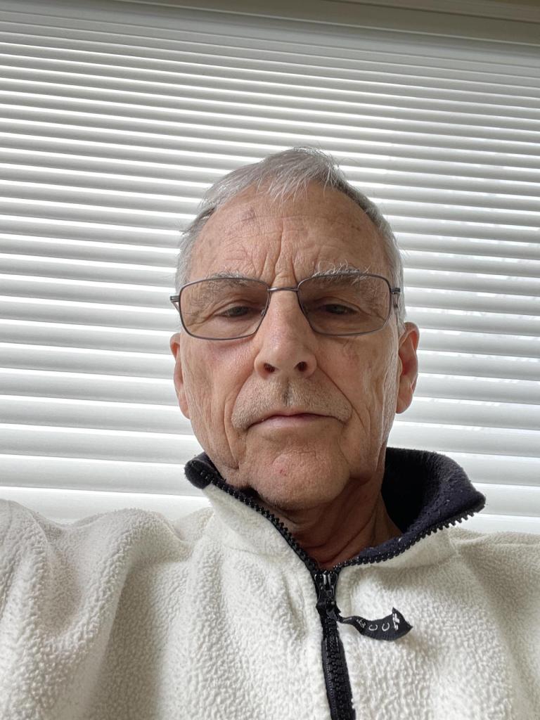 photo #9644 » Douglas Boese's Profile Pictures » #WalkAway Social